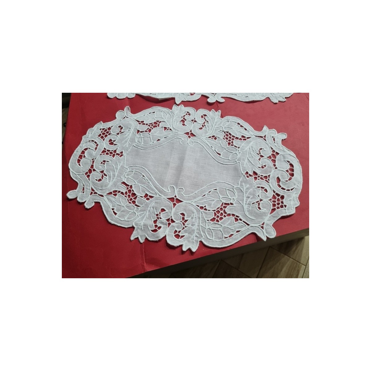 Ricco Set 3 pezzi centri in purissimo lino ricamo Intaglio e Punto ...